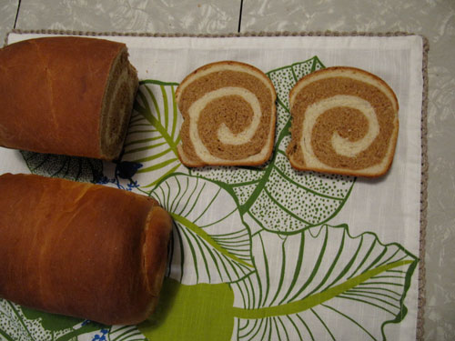 Pinwheel Bread – Take a Megabite