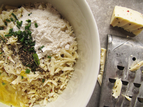 Cheesy Quinoa Cakes + Guacamole + Goat Cheese – Take a Megabite